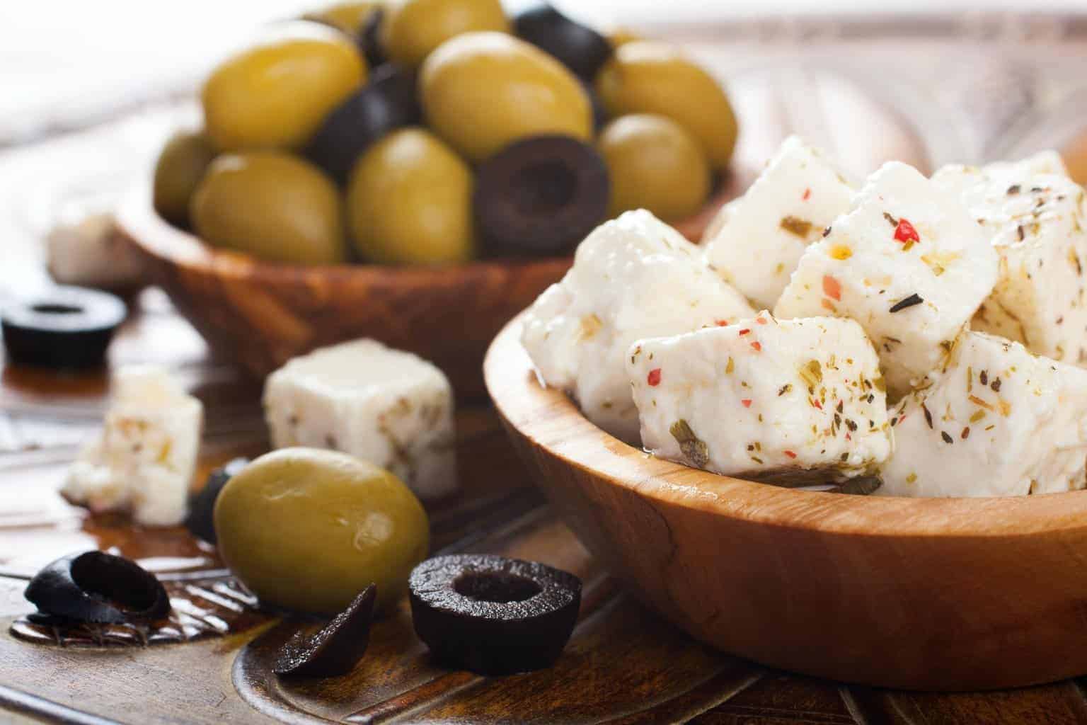 7 Homemade Cheese Recipes That Are Super Easy to Make Yourself ...