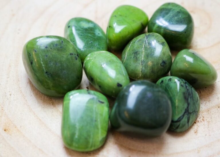 Valuable Rocks In Your Backyard - How to Find Crystals and Rocks Worth ...